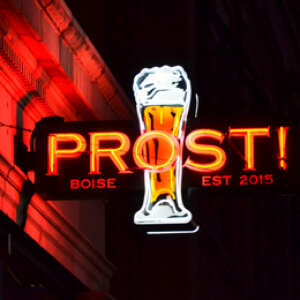 Custom Neon Signs | Fine craftsmanship & High Quality
