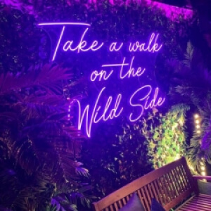 Custom Neon Signs | Fine craftsmanship & High Quality